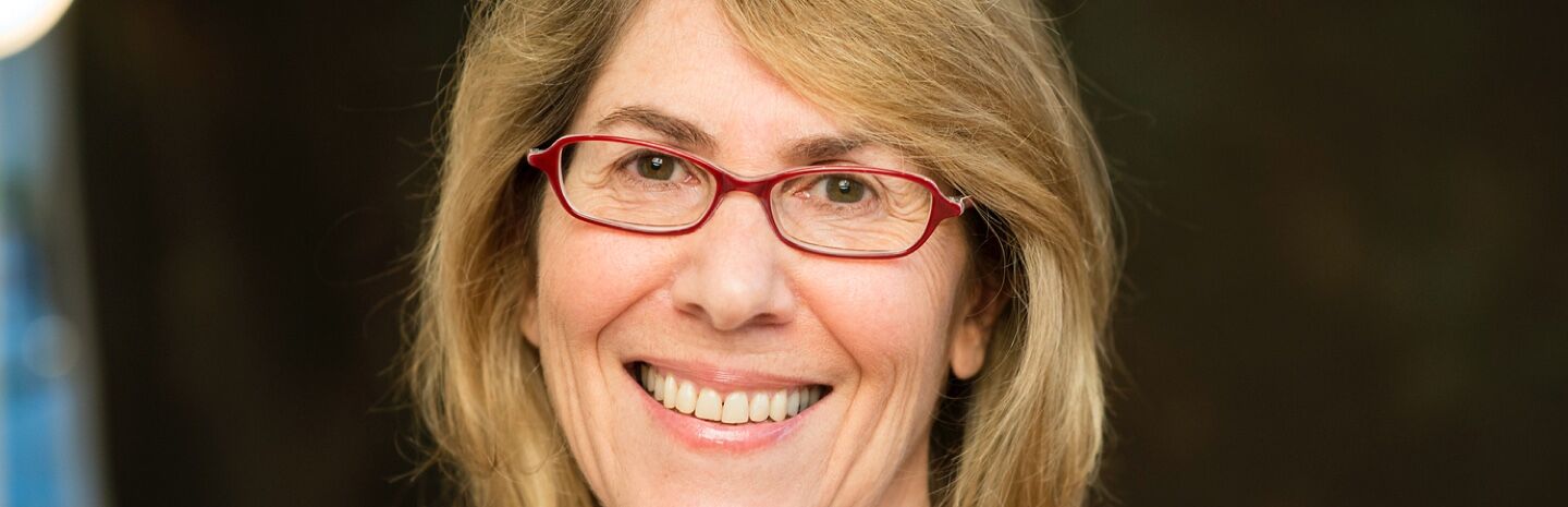 Elizabeth Lesser: When Women Are the Storytellers, the Human Story ...